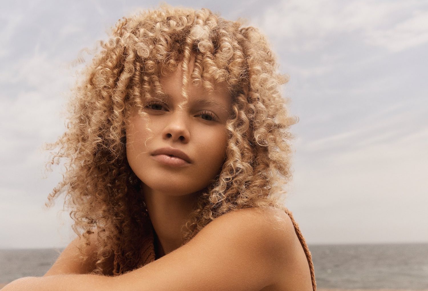 Tame The Mane: Curly & Coiled Hair – O&M Australia